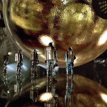 The 31 Scariest Ocean Horror Movies That'll Keep You On Dry Land