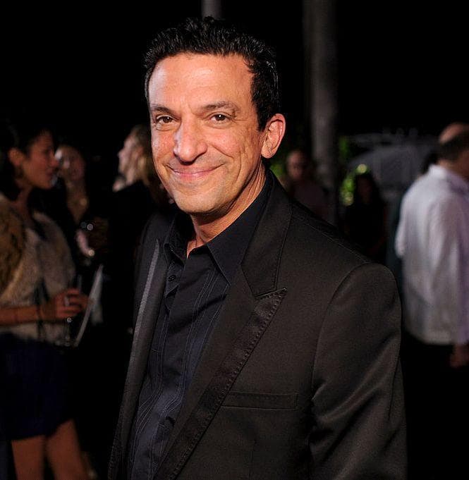 Pamela Anderson's Dating History, Boyfriends and More