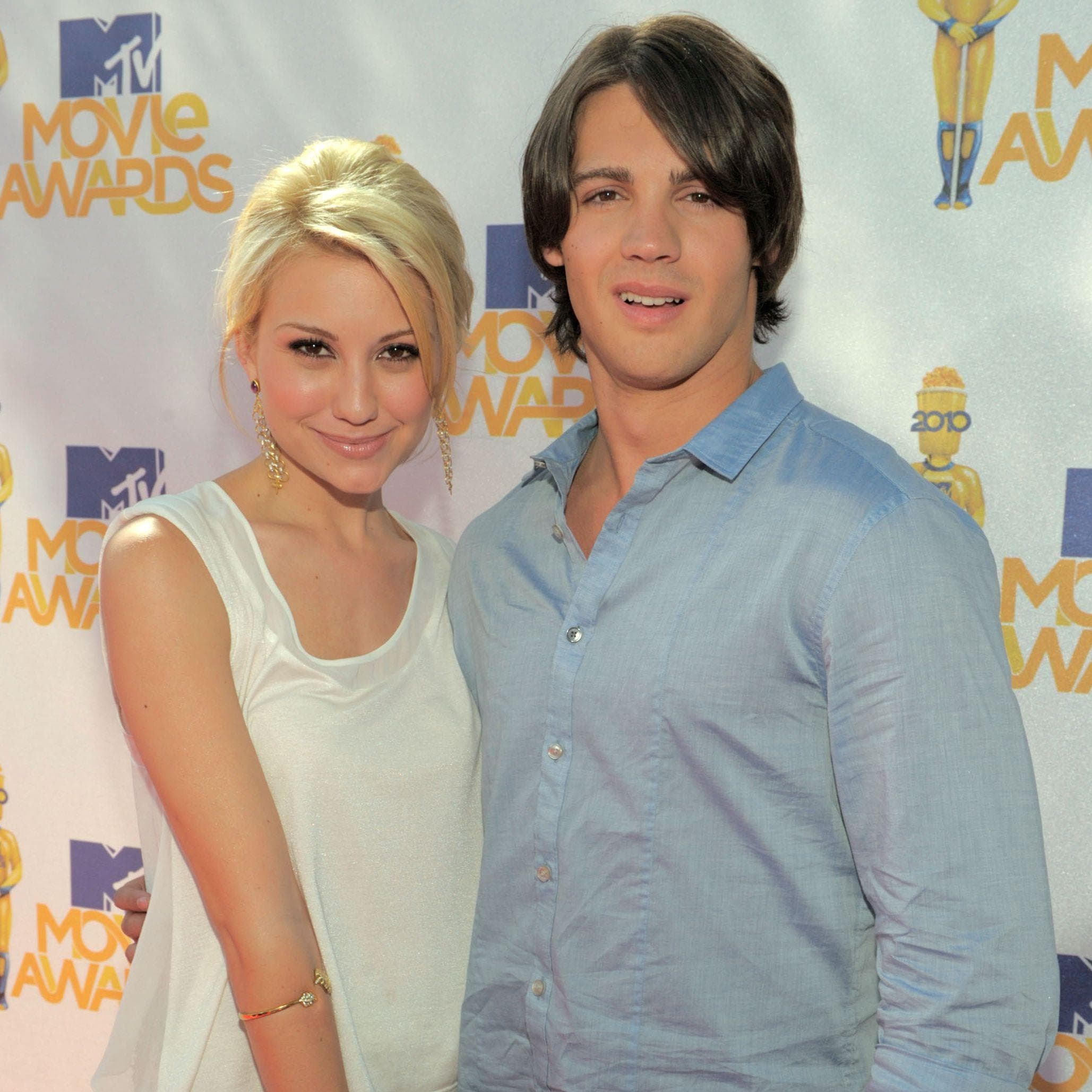 Chelsea Kane And Steven R Mcqueen