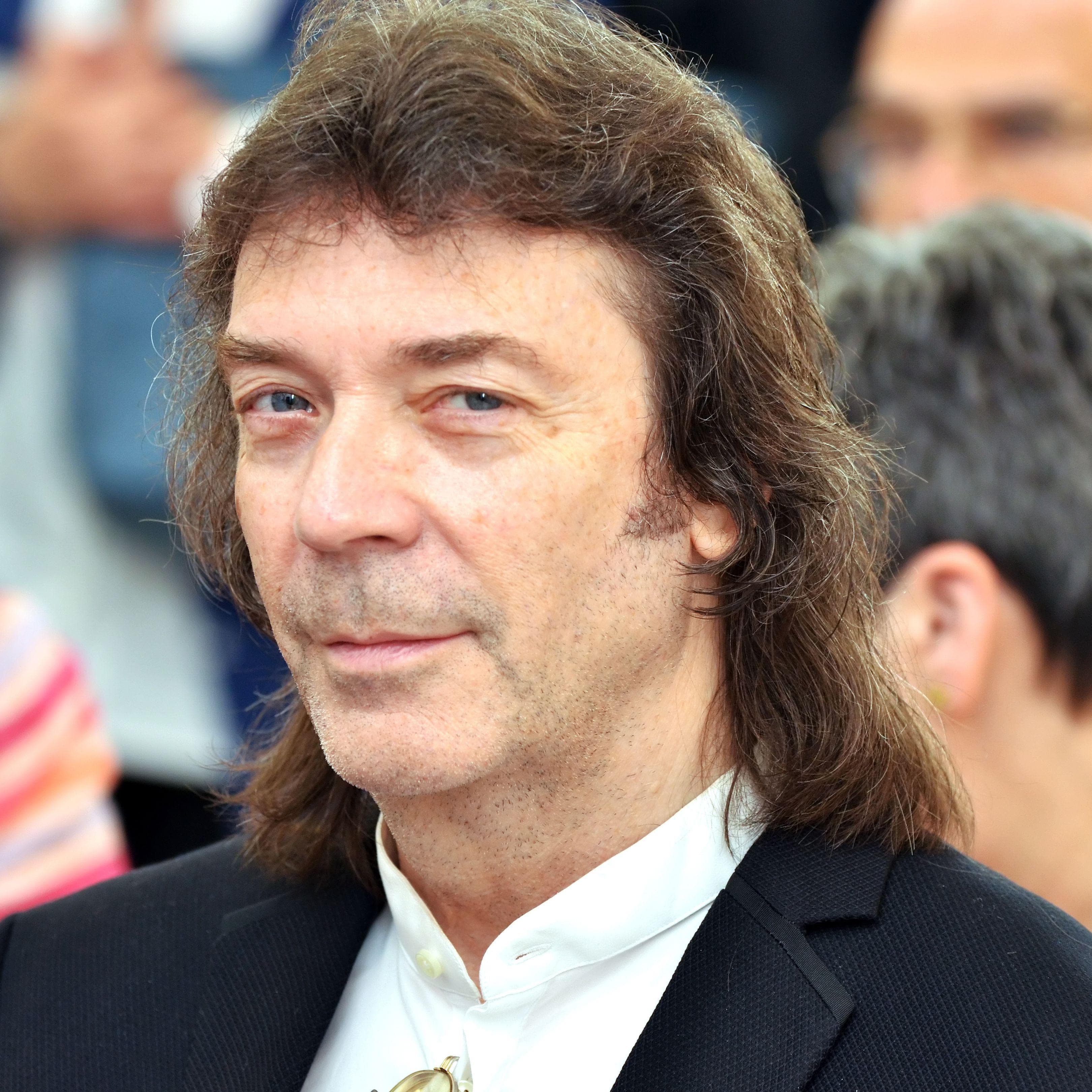 The 70+ Best 70s Rock Guitarists, Ranked By Fans