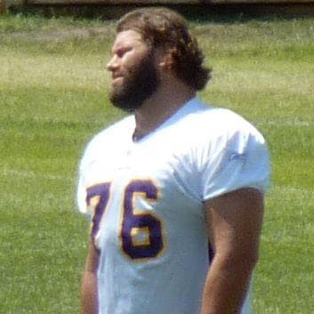 The Best Athletes To Wear Number 76, Ranked By Fans