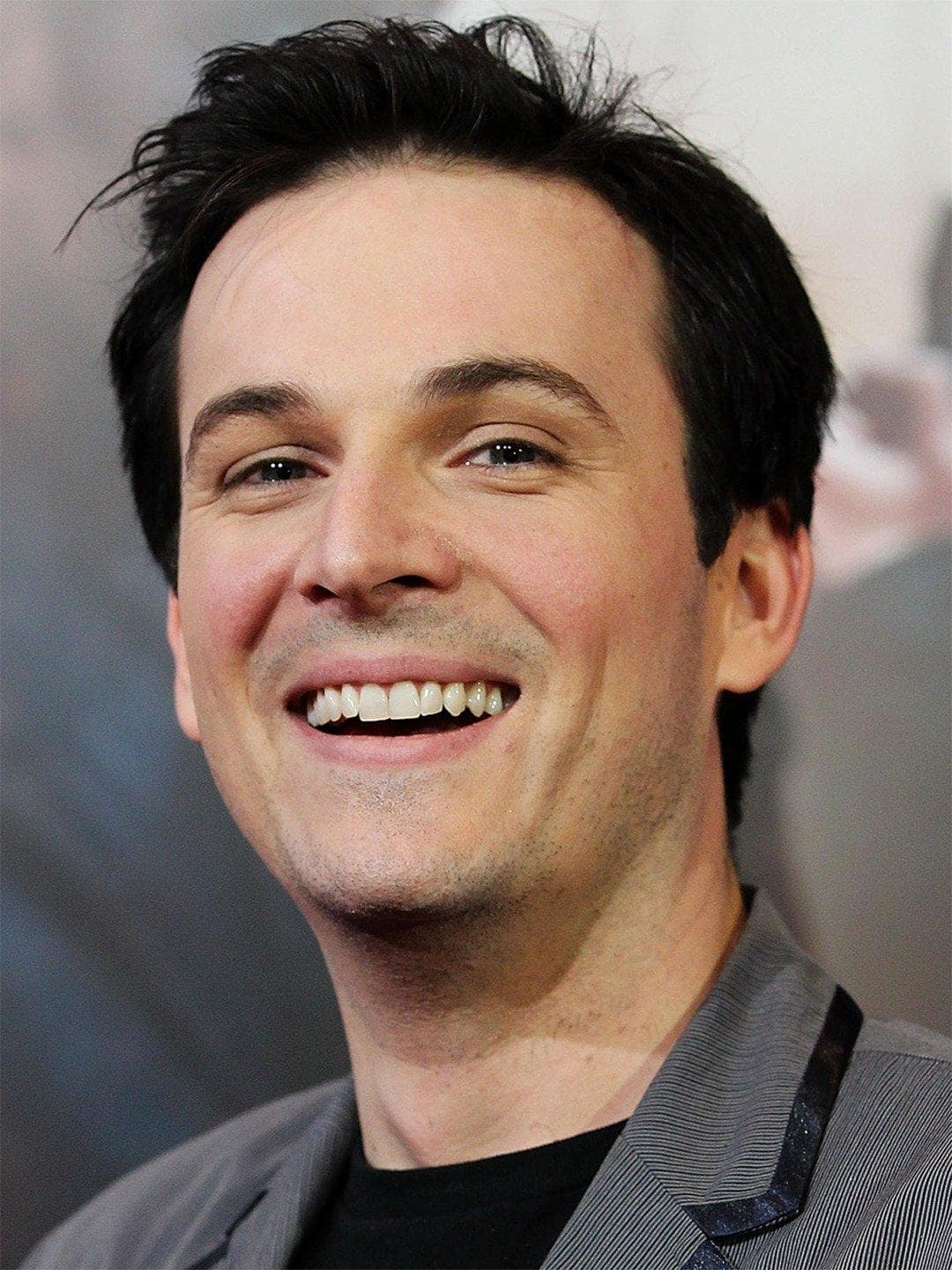 Bottom Cast | List of All Bottom Actors and Actresses