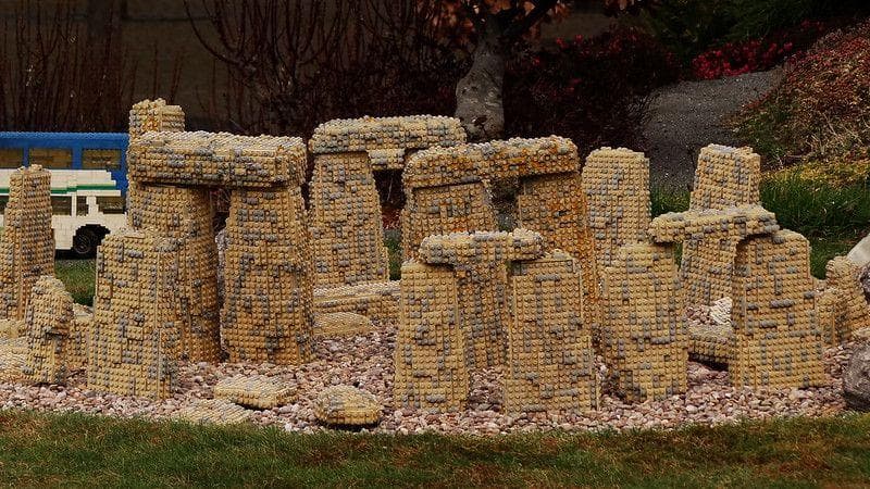 22 Amazing LEGO Versions of Famous Monuments