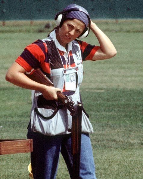 Famous Delta Gammas | Celebrities in DG