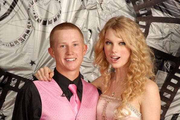12 Awesome Celebrities Who Went to Prom with Fans