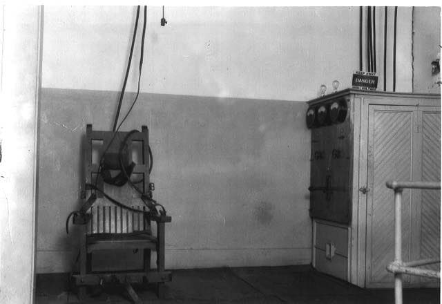 Notorious Killers' Ghosts (And Where They Haunt)
