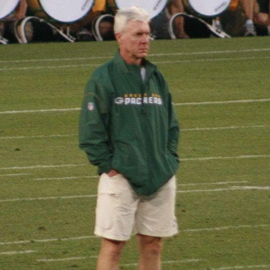 The Best Athletes Who Wore Number 51, Ranked By Fans