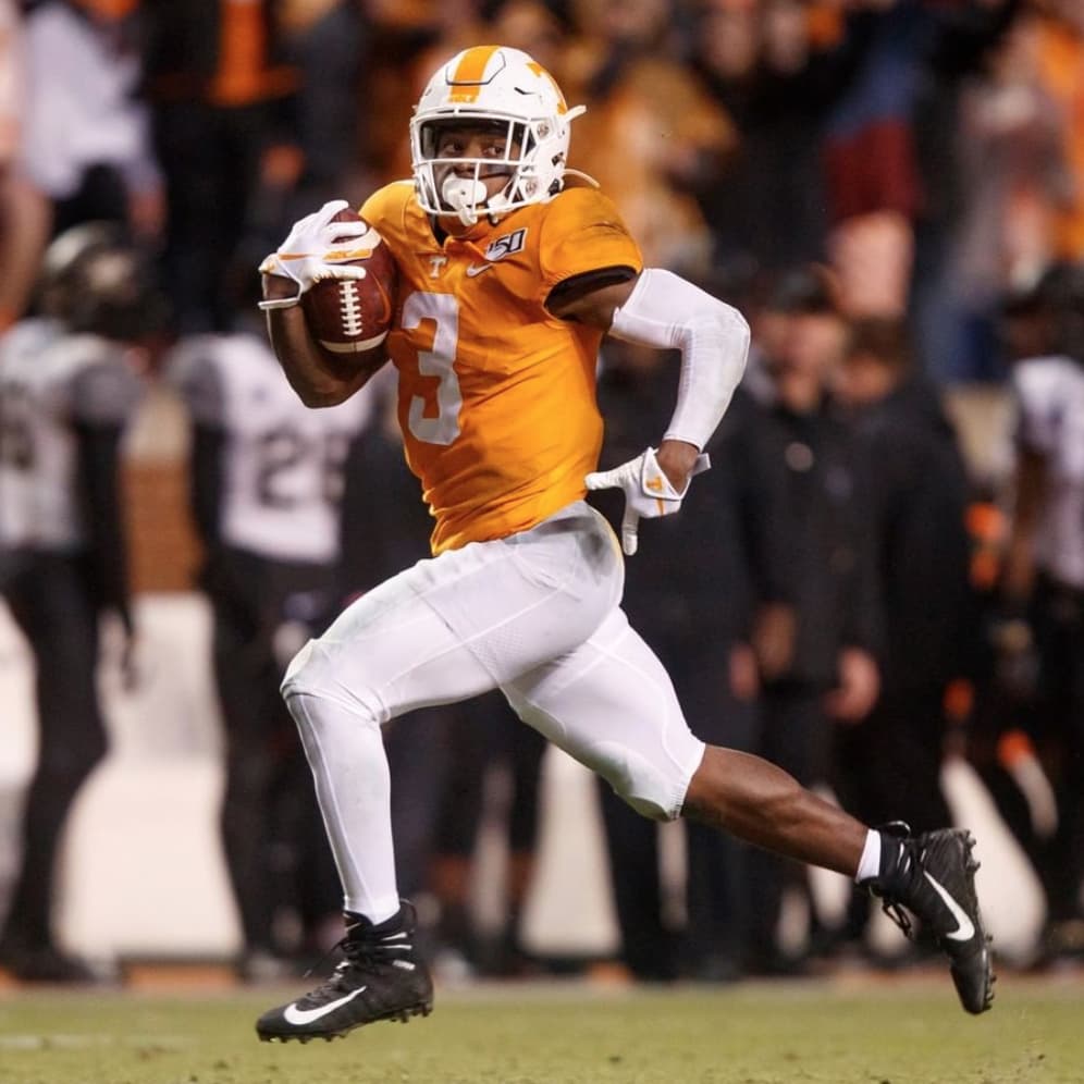 The 25 Best College Football Uniforms Of 2019, Ranked By Fans