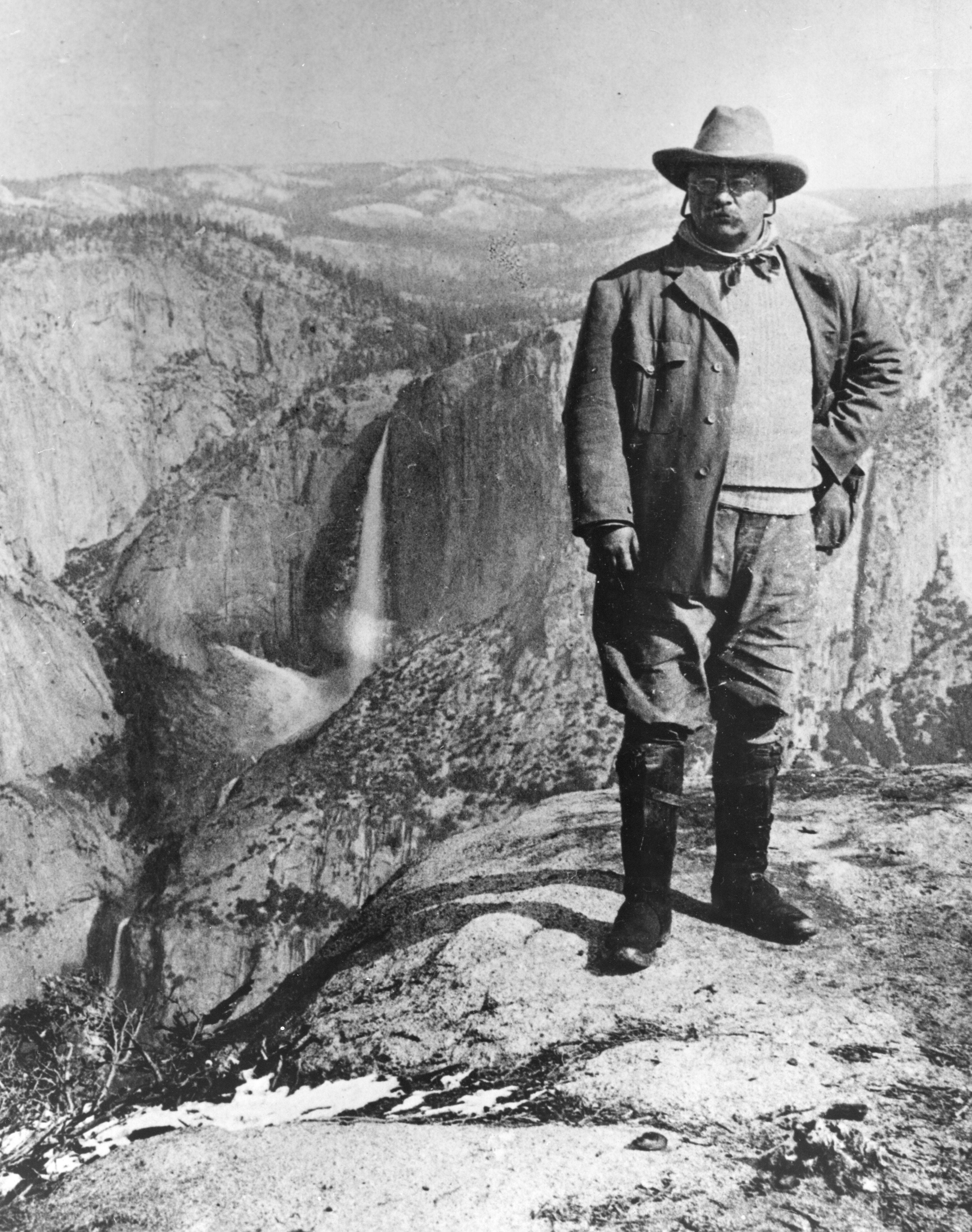 13 Photos Of Presidents Hanging Out In Casual Clothes