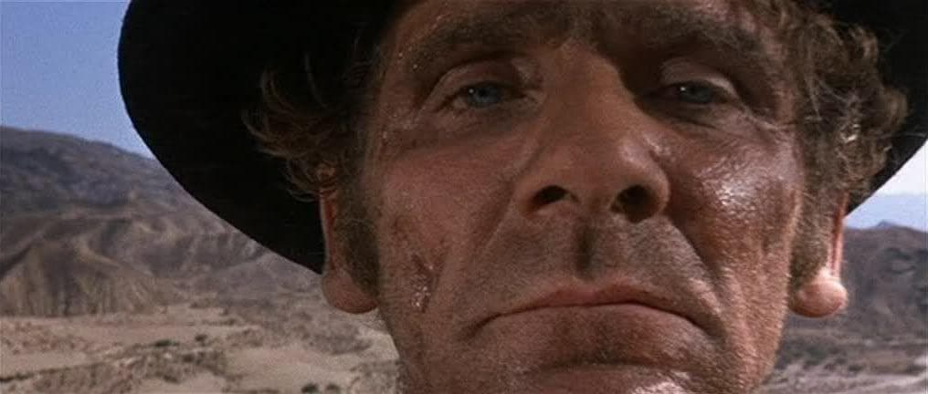 14 Villains Who Ruined Their Plans By Gloating