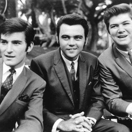 The 30+ Greatest Folk Trio Bands Ever, Ranked By Fans