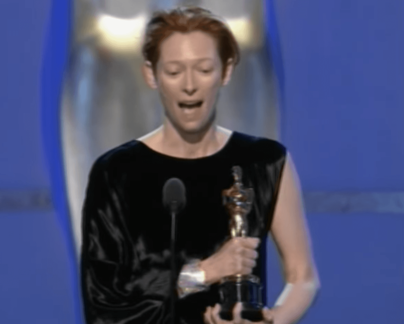 Weird Things Academy Award Winning Actors Have Done With Their Oscar ...