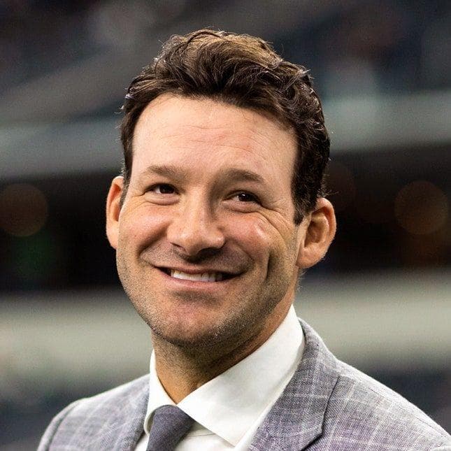 The 25+ Best NFL Commentators Of 2022, Ranked