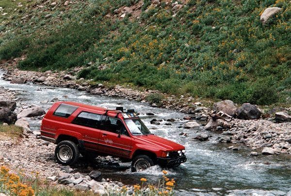 The 25 Best Off-Road Cars, Ranked By Gearheads