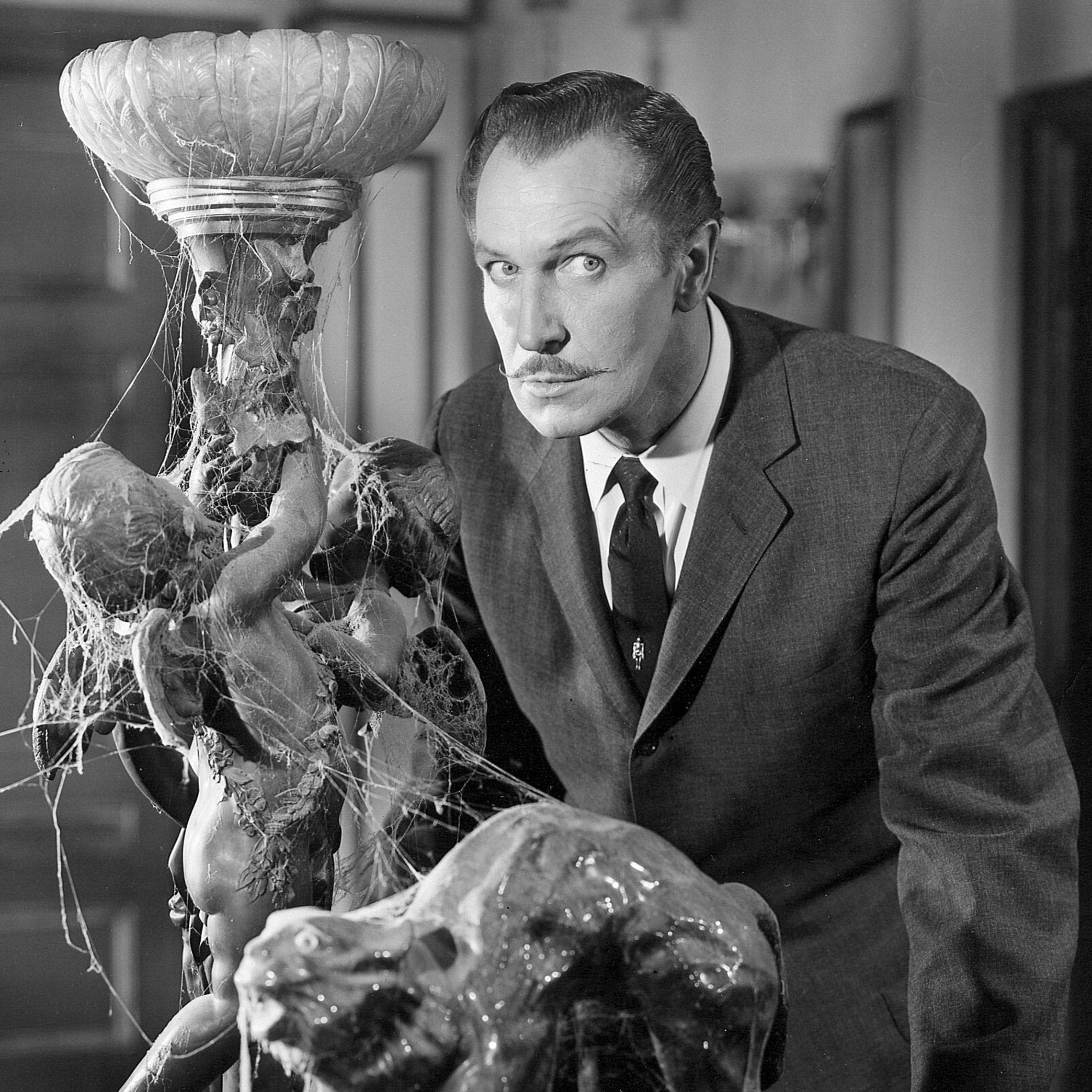 The 20 Best Horror Movie Actors, Ranked By Fans