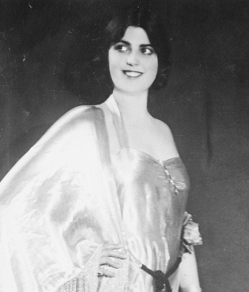 13 Tragic And Unsolved Hollywood Deaths