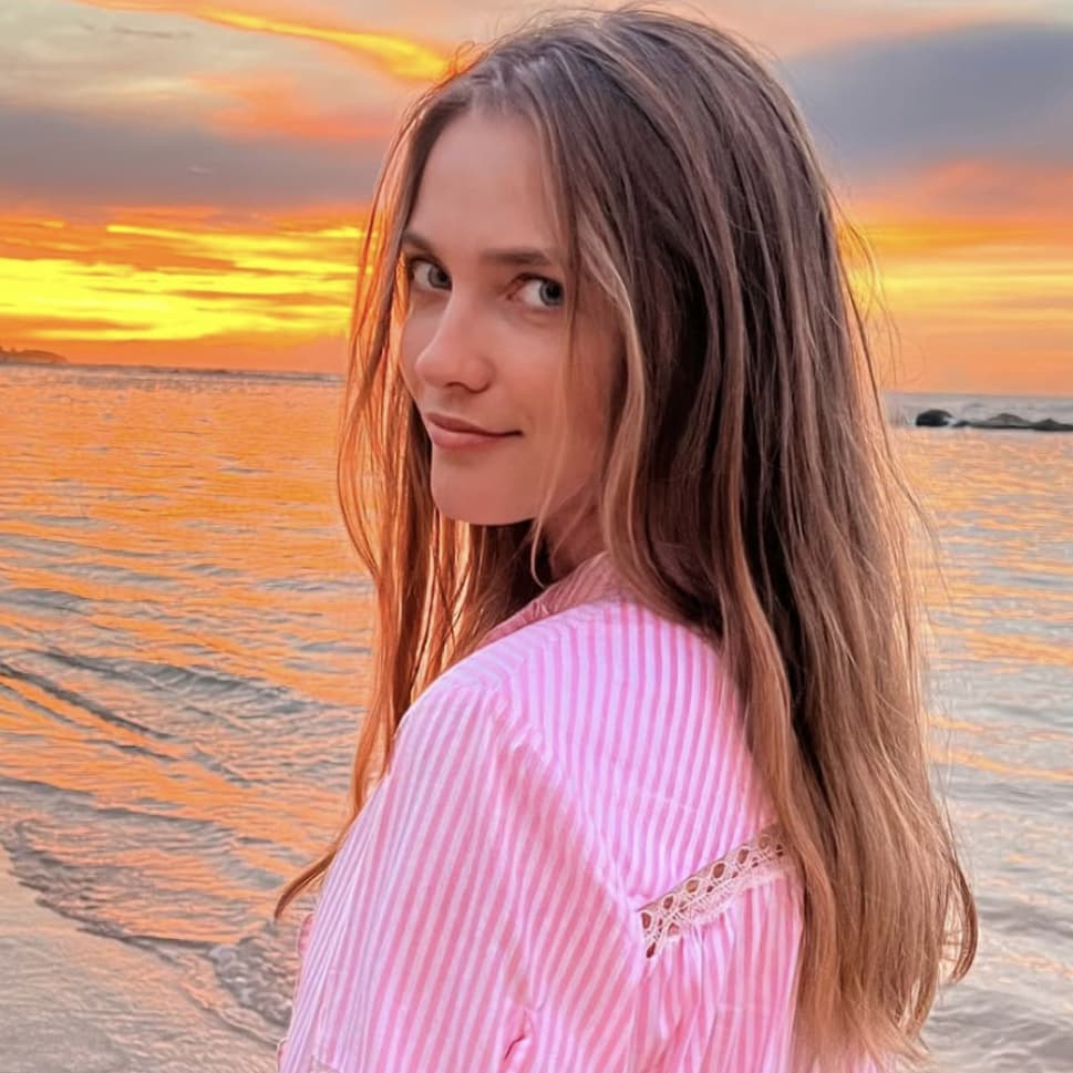 The 30+ Hottest Russian Models, Ranked