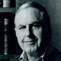 Famous Essayists | List of the Top Well-Known Essayists