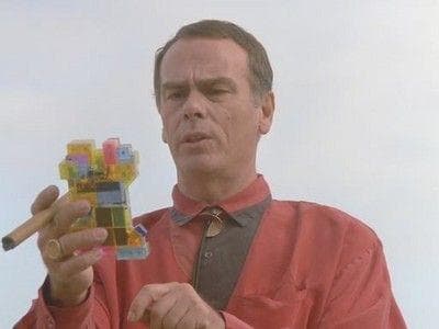 The Dumbest Science Fiction Technology, Ranked By Fans