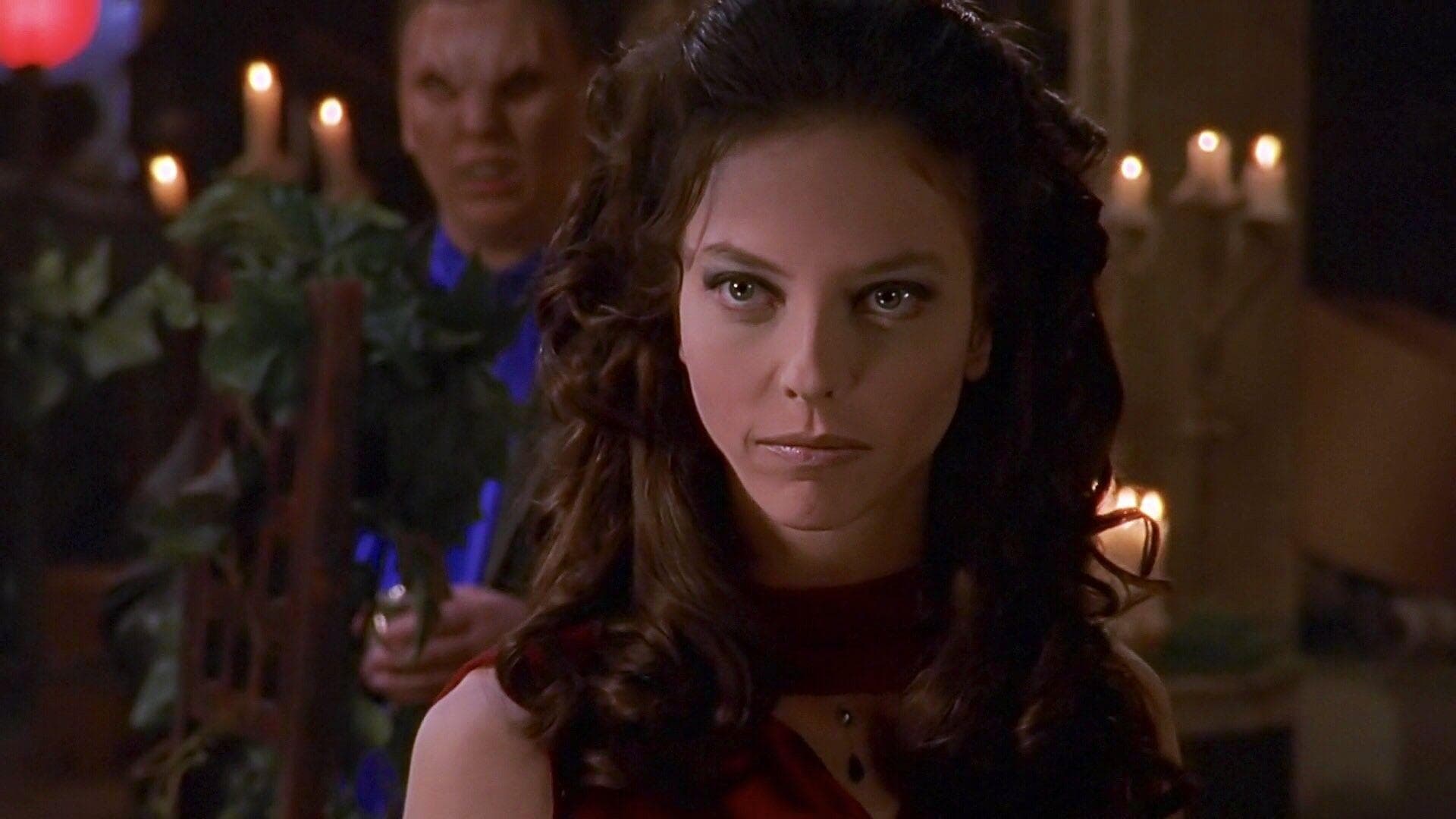 30 Hottest Female Vampires In TV & Movies, Ranked By Fans