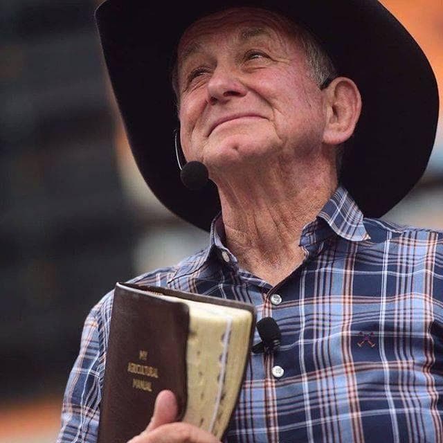 Famous Evangelists | List of the Top Well-Known Evangelists