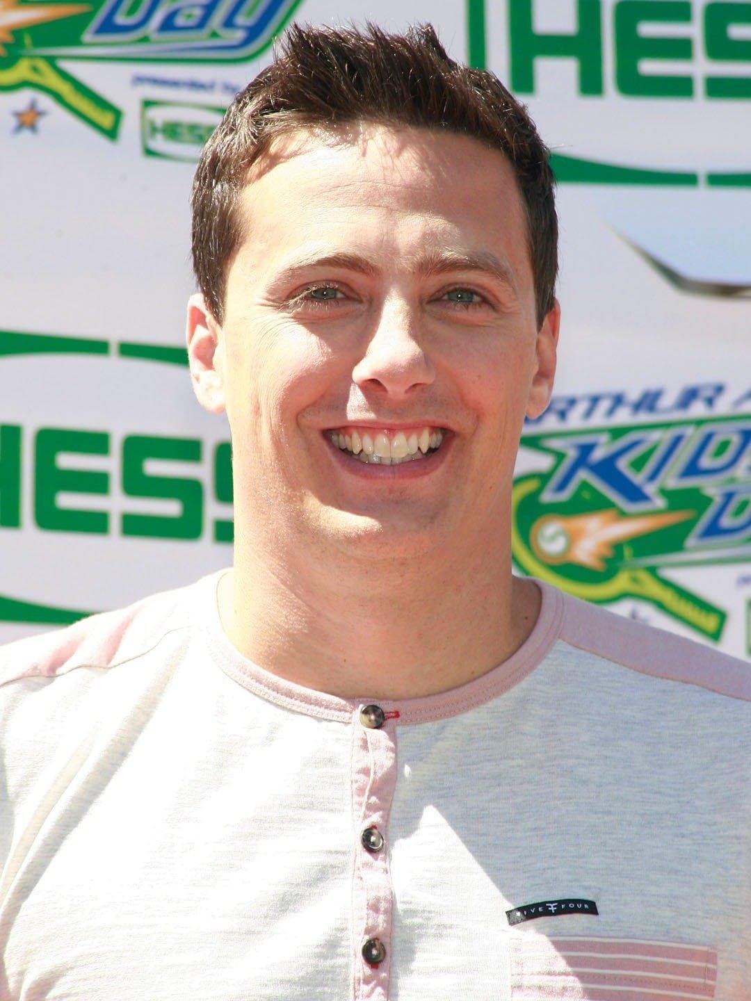 List of 50+ Famous Male Game Show Hosts