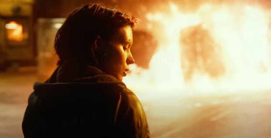 15 Times Movie Heroines Rescued Dudes In Distress