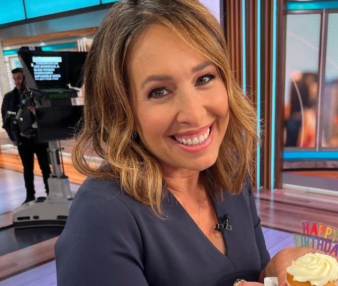 The 25 Hottest Female CBS News Anchors, Ranked