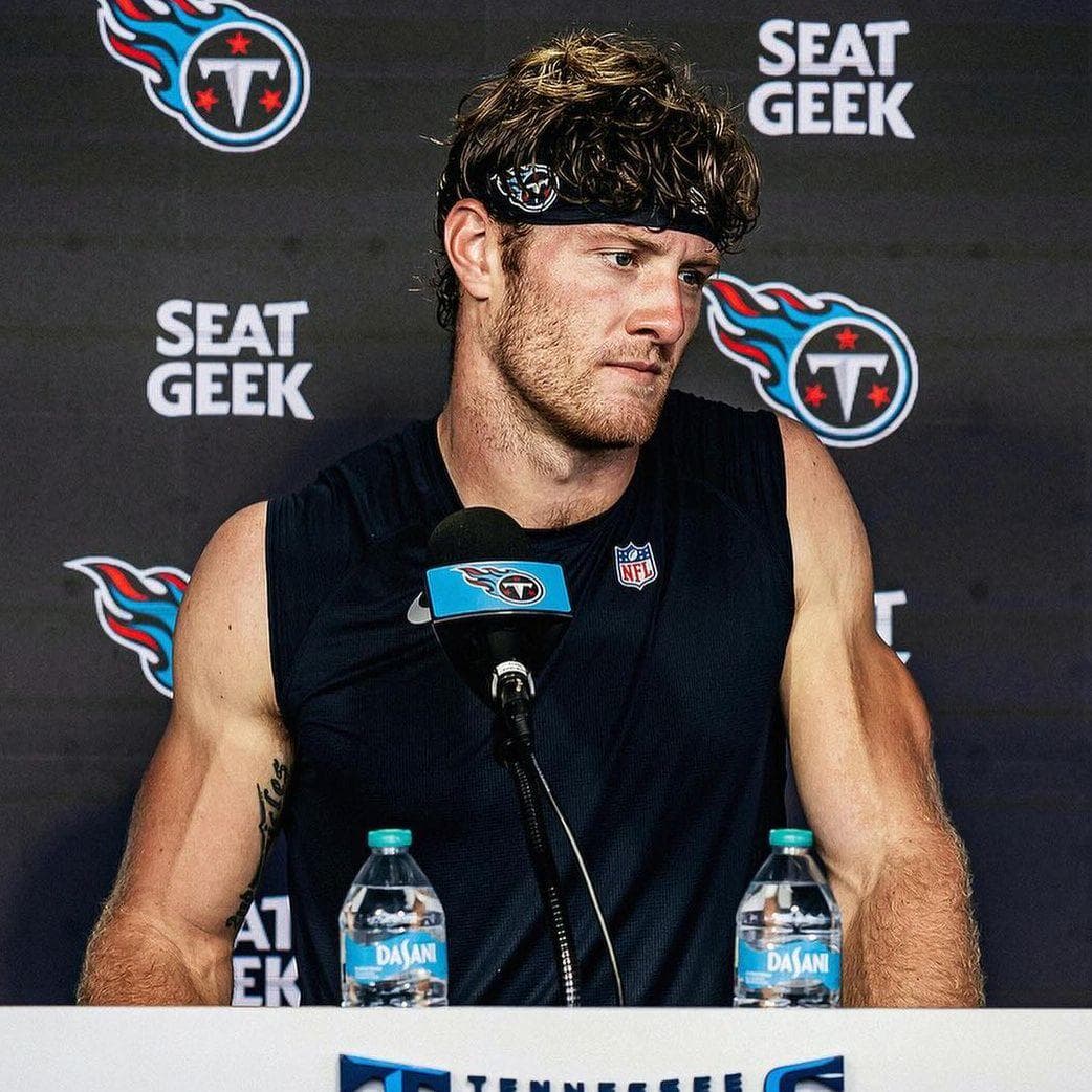 The 25 Hottest NFL Quarterbacks Of 2025, Ranked