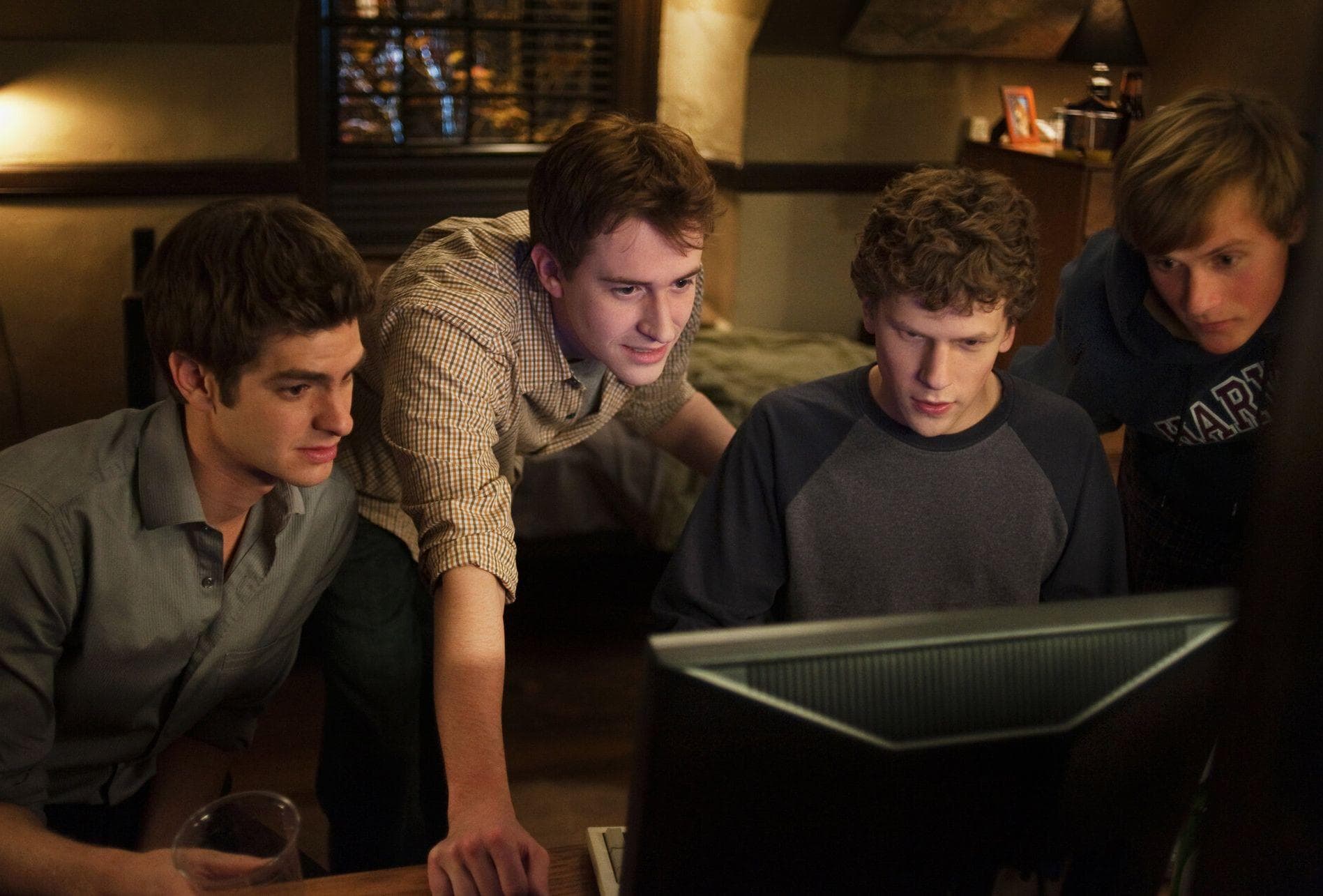 The 17 Coolest Movies About Coding, Ranked By Viewers
