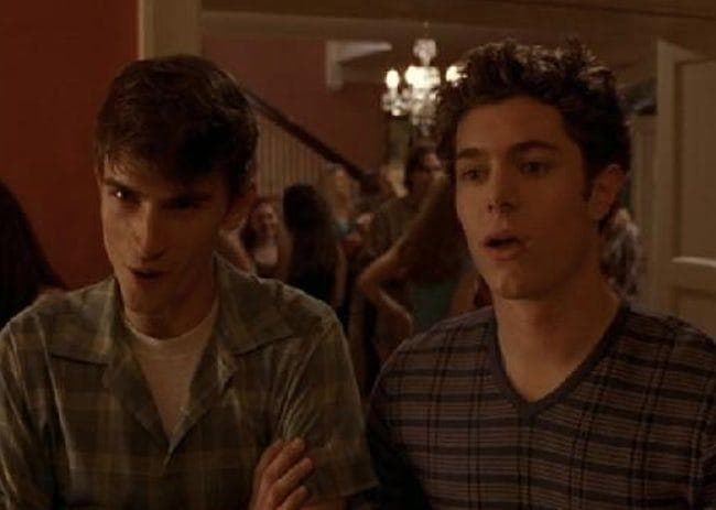 30 Famous Actors Who Started As Extras, Ranked