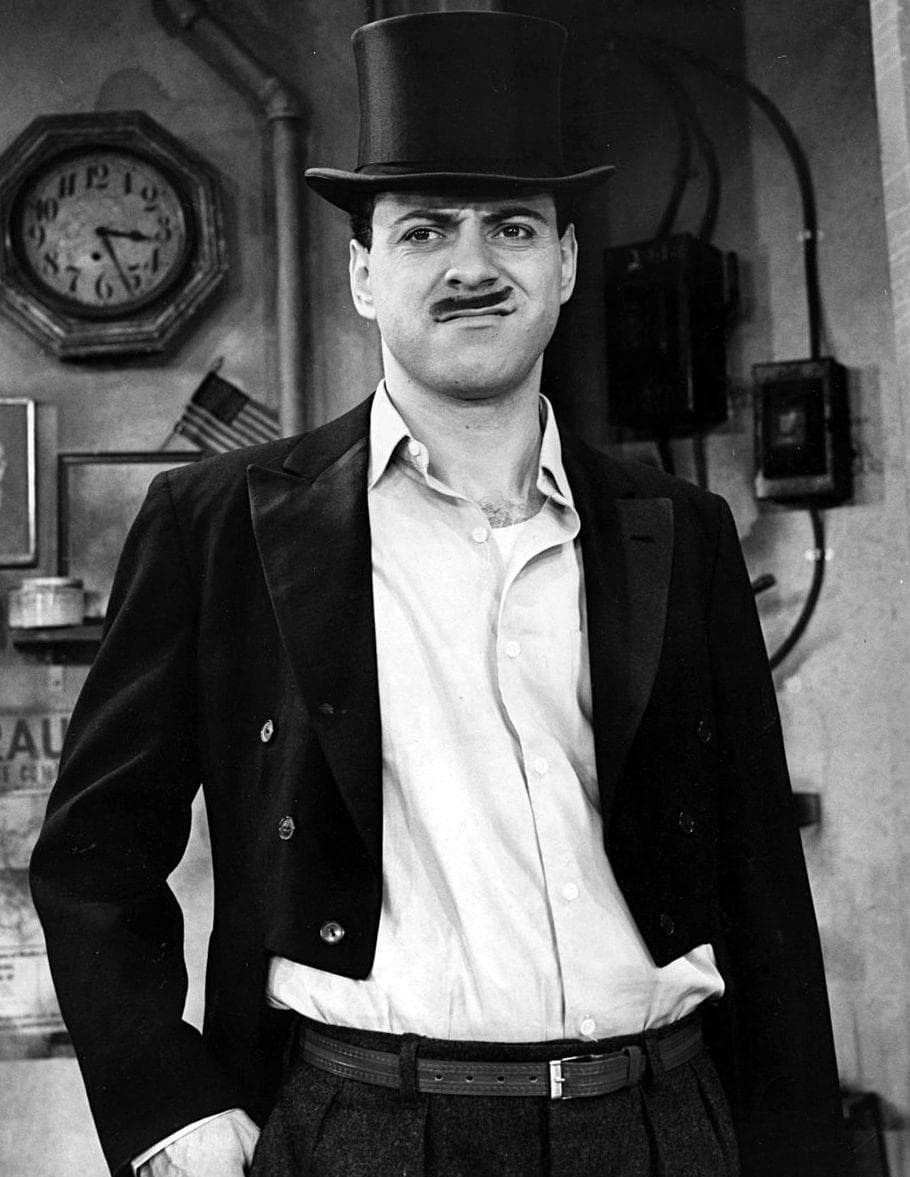 Famous Film Actors Who Started on Stage | List of Films Stars Who ...