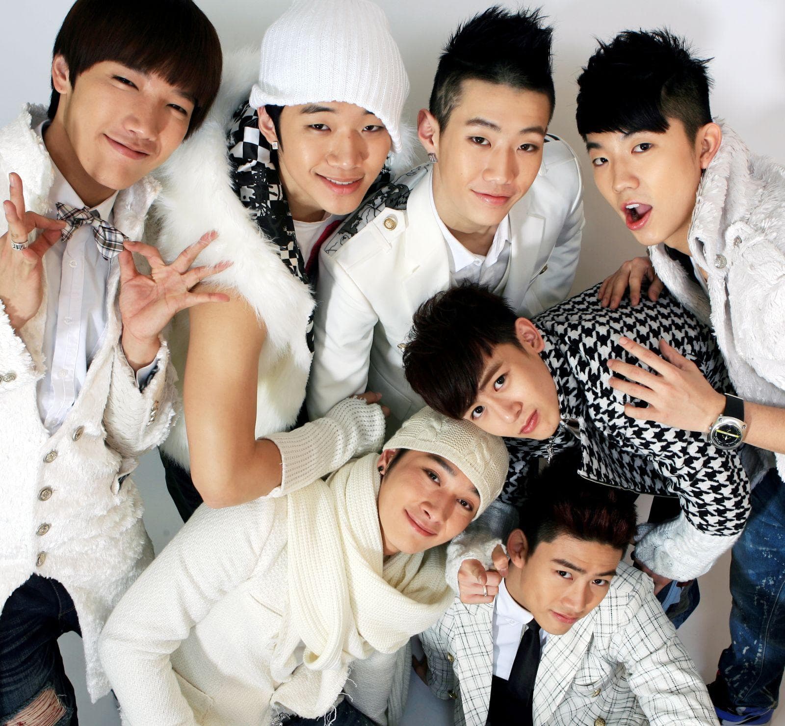 The 20 Best K-pop Boy Groups With 7 Members