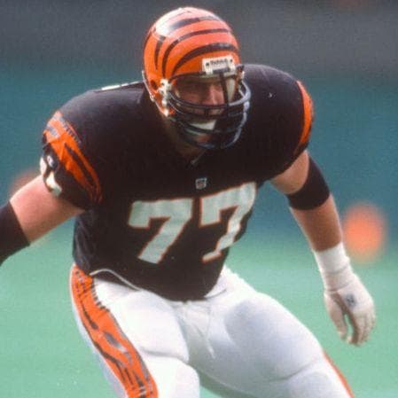 The Best Athletes Who Wore Number 77, Ranked By Fans