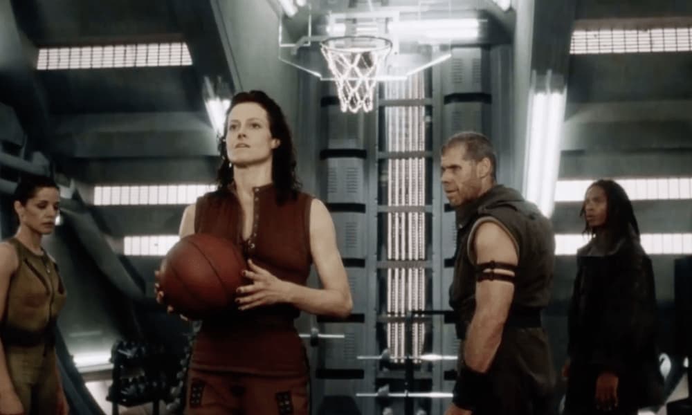 The Wildest Behind-The-Scenes Stories From '90s Sci-Fi Movies