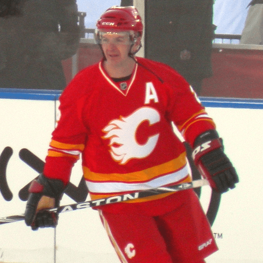 The 25+ Top Athletes Who Wore Jersey Number 22, Ranked By Fans