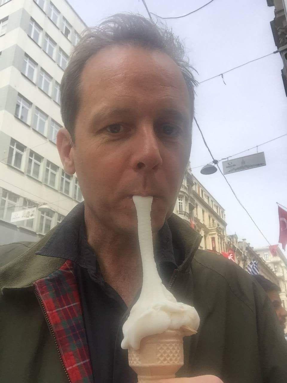 Famous Male TV Chefs | List of Top Male TV Chefs