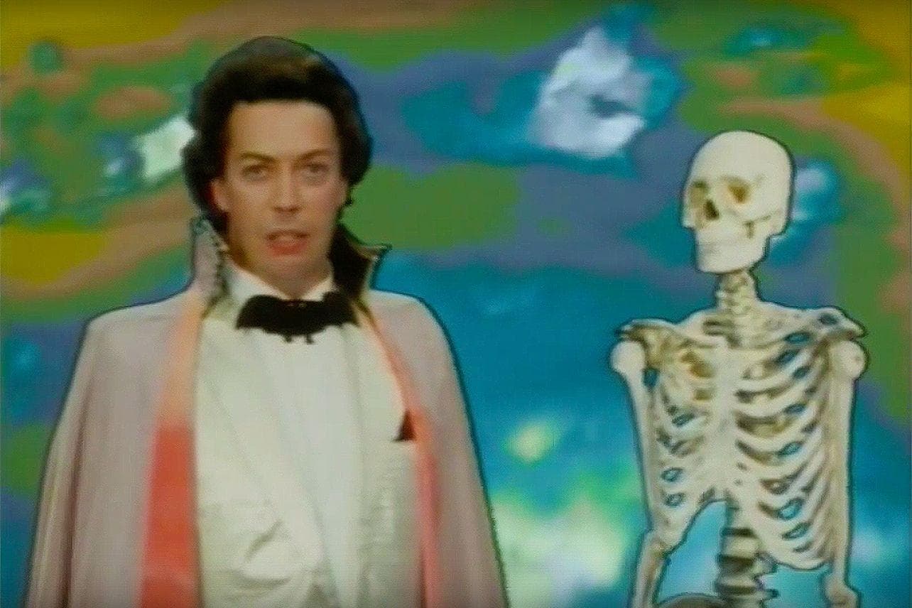 Small Details About Tim Curry And His Iconic Roles That Fans Should ...