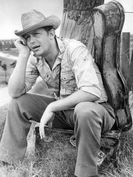 Celebrities Who Were Boy Scouts | List of Famous Eagle Scouts