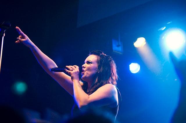 Celebrities Born in 1971 | List of Famous Men & Women Born in 1971