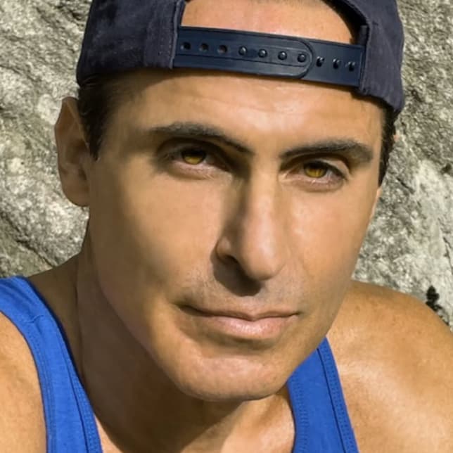 The 25 Hottest Male Fitness Models, Ranked