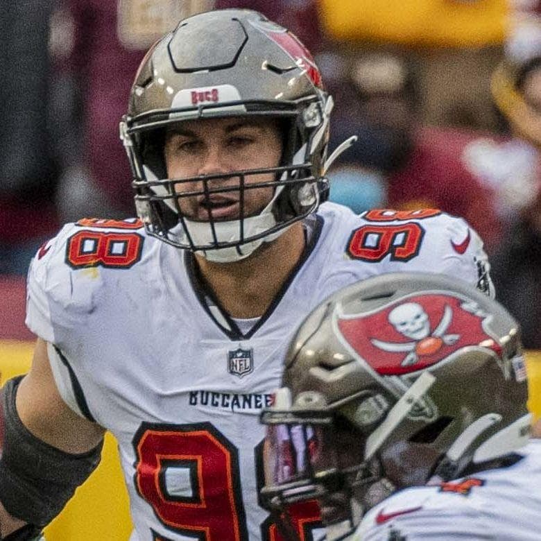 The 25+ Tallest NFL Players Right Now, Ranked