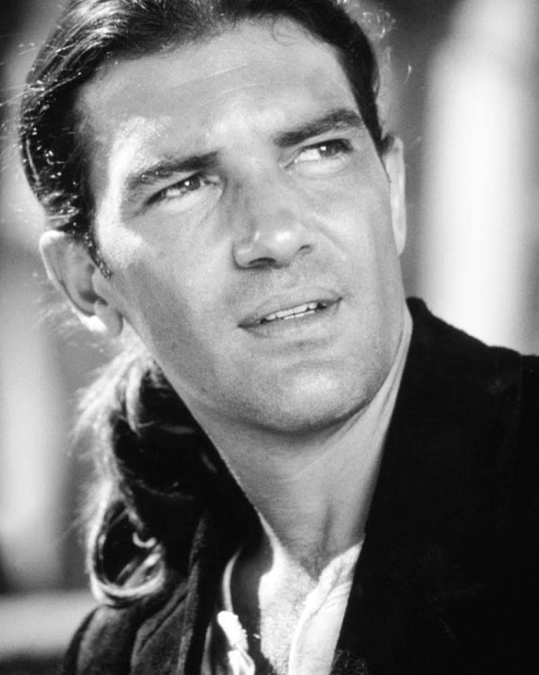 Celebrities Who Played High School Soccer