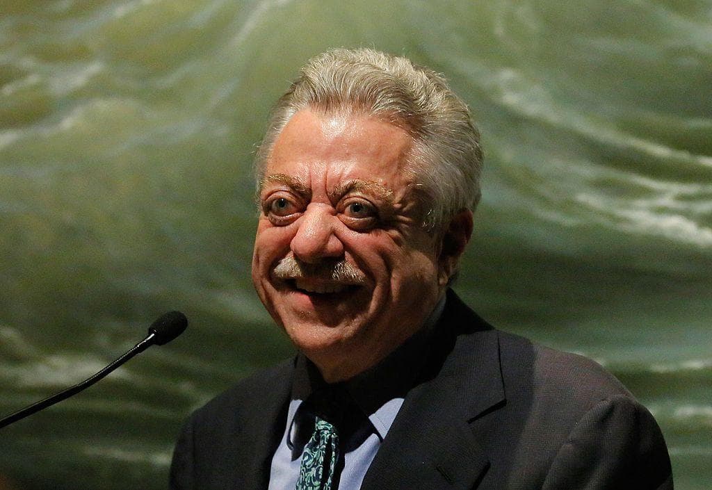 Famous Food Critics | List of the Well-Known Food Critics