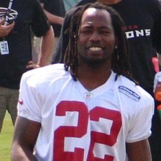 The 25+ Top Athletes Who Wore Jersey Number 22, Ranked By Fans