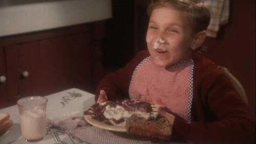15 WTF Food Scenes In Movies That Made Us Lose Our Appetite