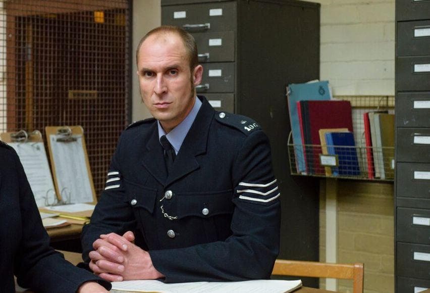 Karen Gillan's Husband, Dating and Relationship History