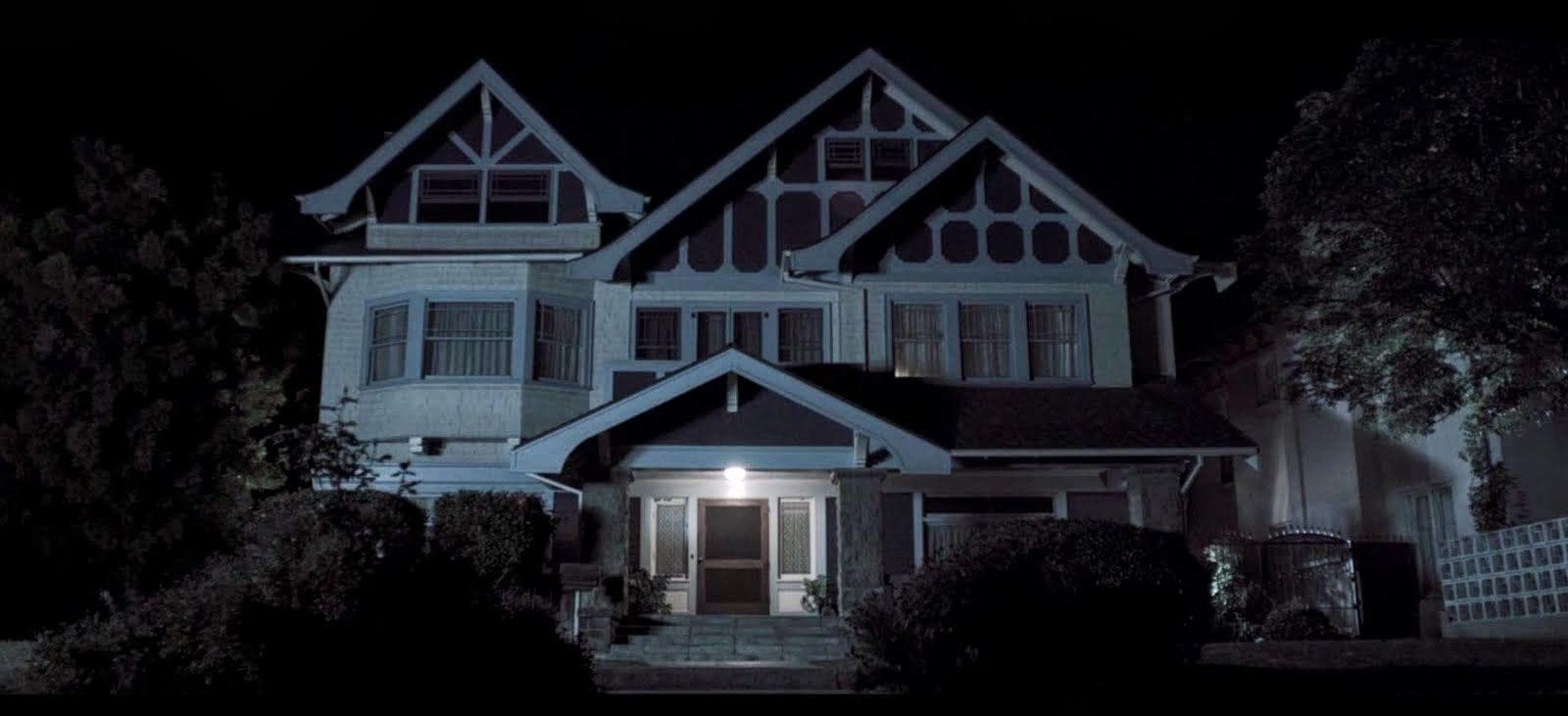 Fictional Haunted Houses You'd Totally Live In