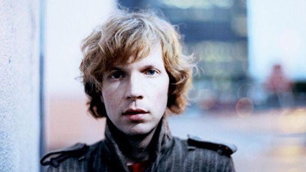 24 Musicians That Refuse to Stream Music on Spotify