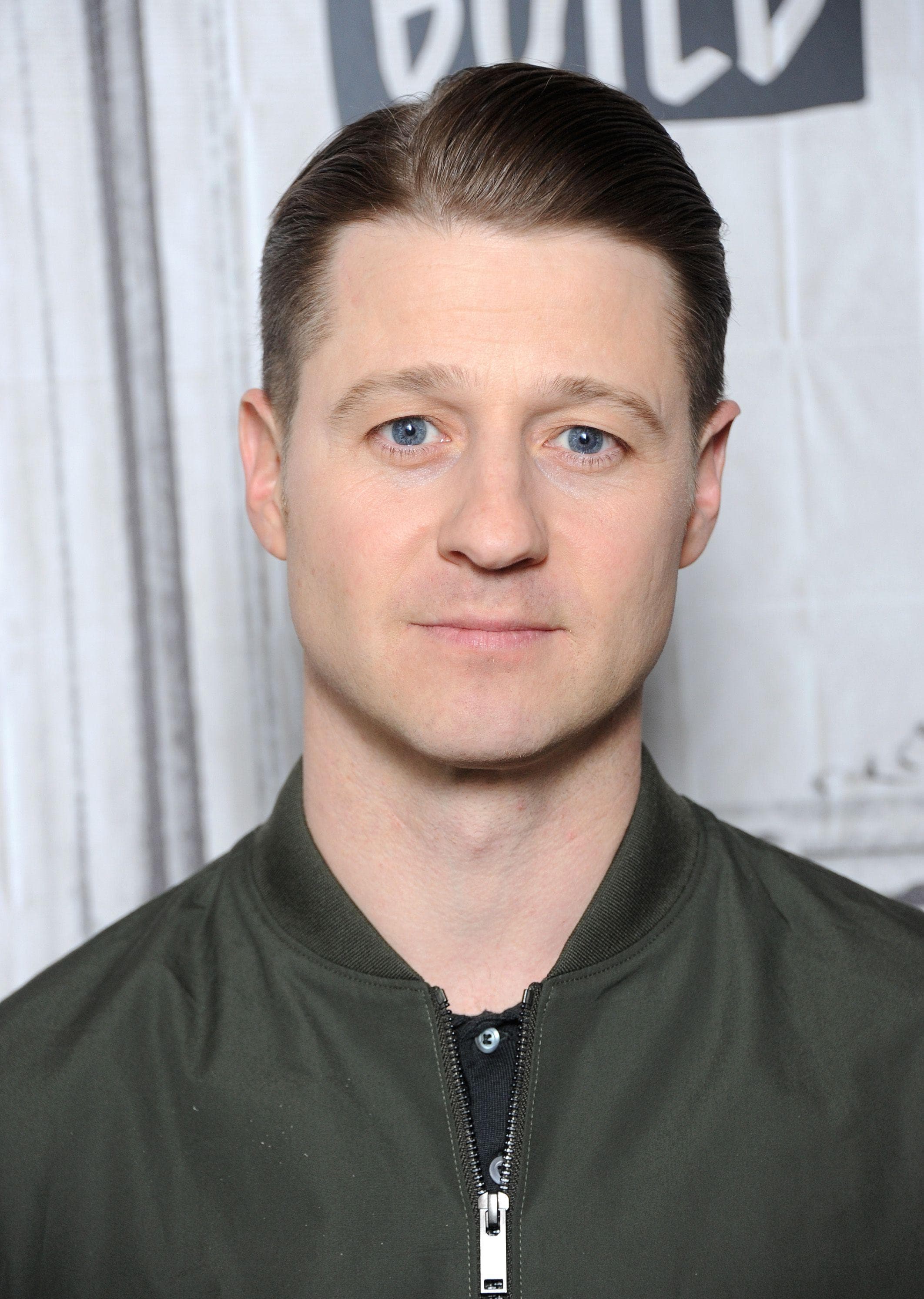 Emily VanCamp's Husband, Dating and Relationship History